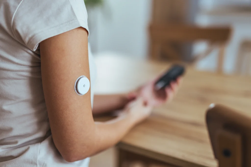 Stelo Glucose Monitor by The District | Real-Time Tracking
